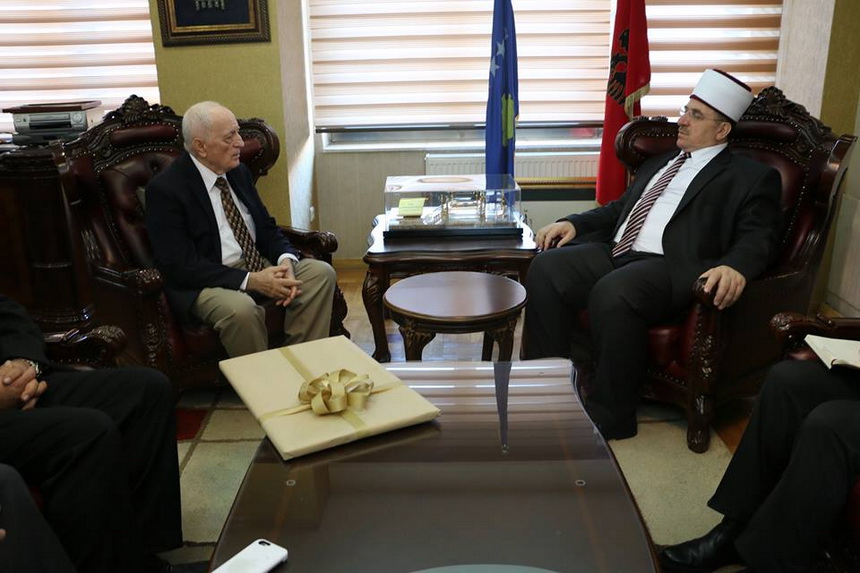 Myftiu Tërnava priti kryetarin e Shoqatës Pan-Shqiptare “Vatra” Gjon ...